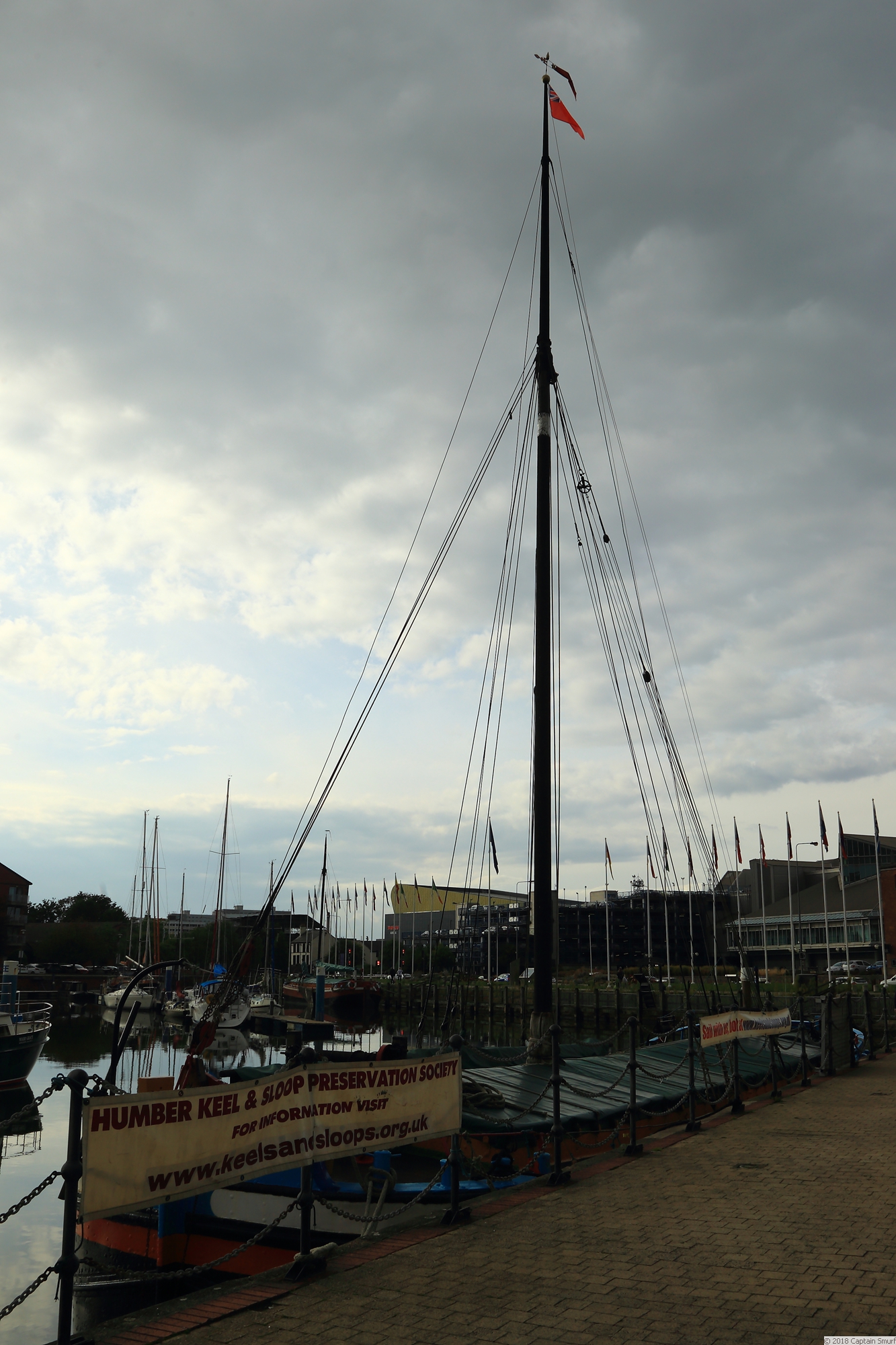 Captain Smurf's Website - Another stroll through Town